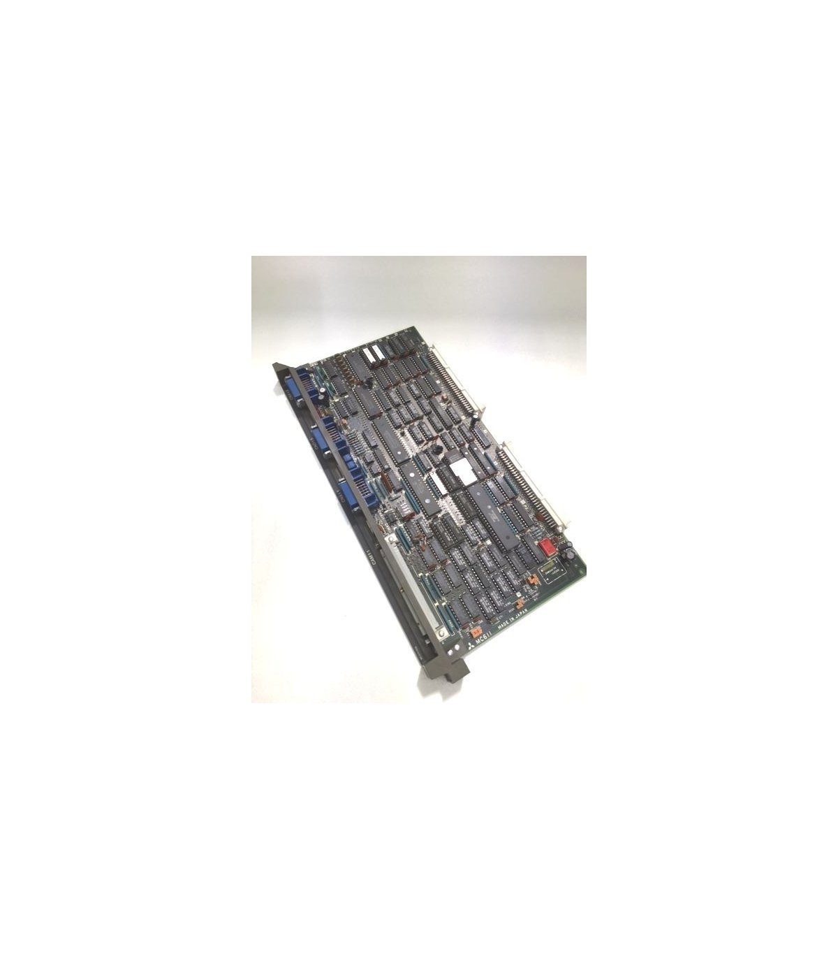 Carte MITSUBISHI MAZAK M32 MC611 MC611E BN634A218G52